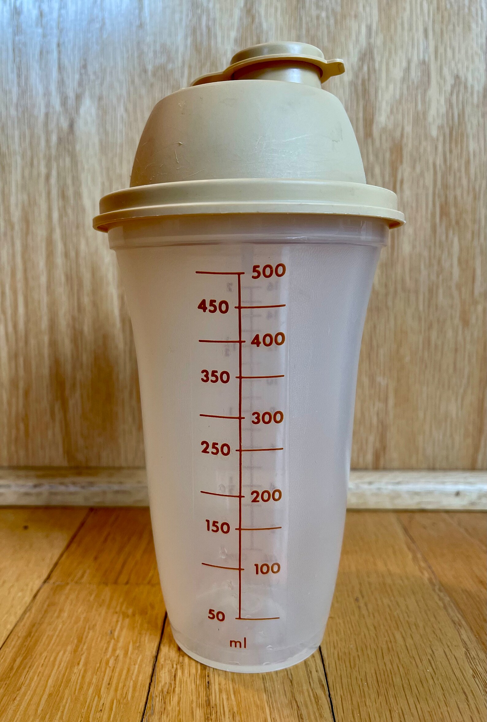 Vintage Tupperware Quick Shake Cup With Pale Golden Cover - Etsy