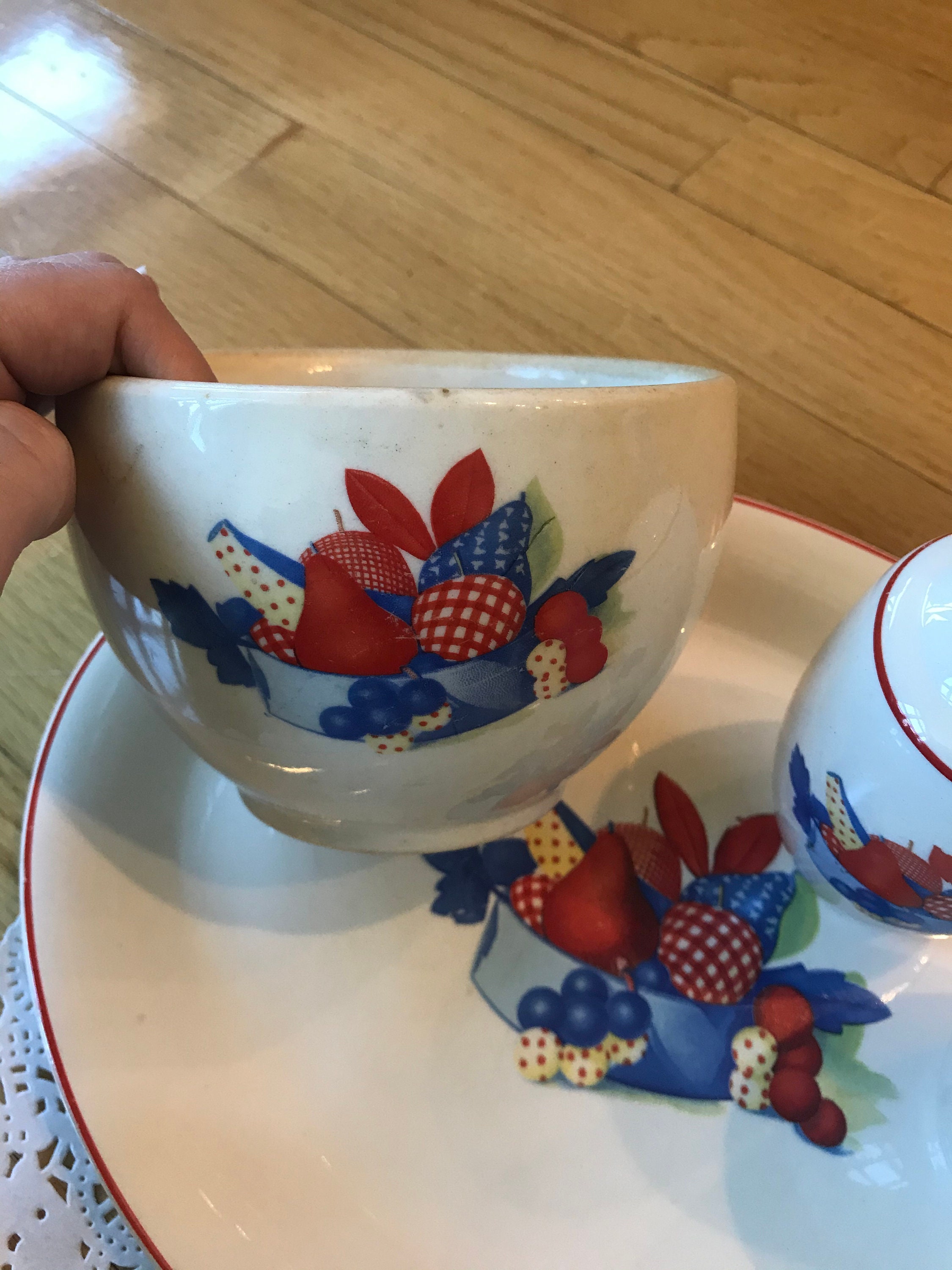 Vintage 1930s / 1940s Calico Fruit Salt and Pepper Shakers and - Etsy