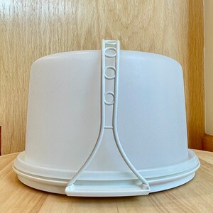 Vintage Tupperware Cake Cover Carrier #683-8 Butterscotch Golden Yellow ...