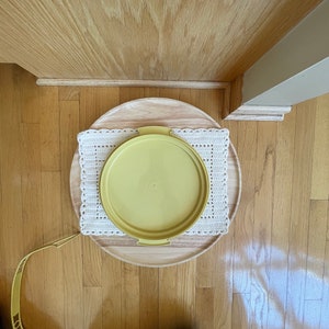 Vintage Tupperware Cake Cover Carrier #683-8 Butterscotch Golden Yellow ...