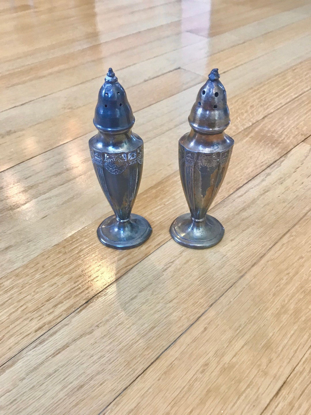 Vintage Silver Plated Astor Shaker Set by Poole Salt and Pepper Shakers ...