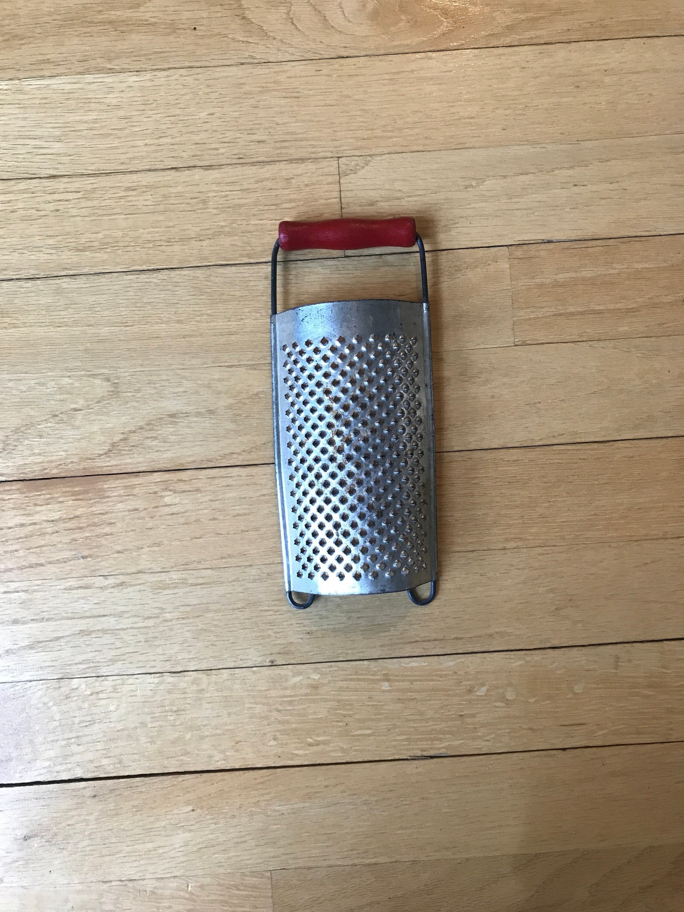 Collectible Vintage 1940s / 40s Metal Rounded / Curved Cheese Grater ...