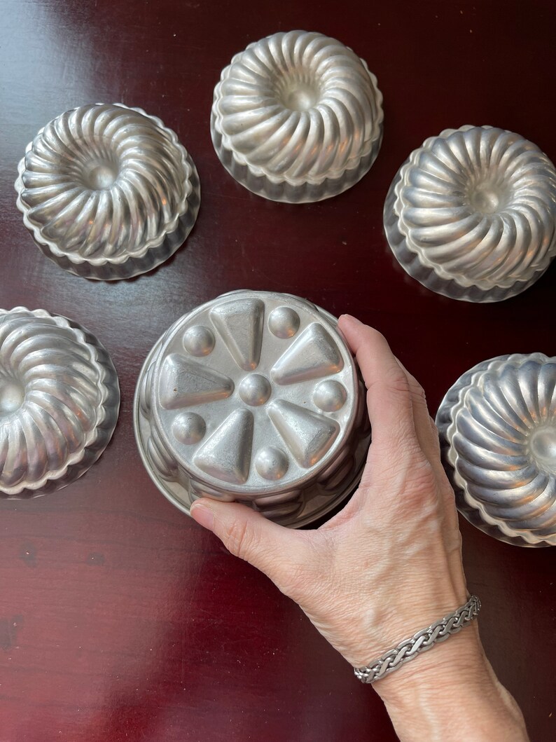 Vintage 1950s / 1960s Mixed Tiny Tart Set - Etsy