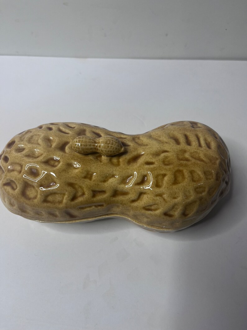 Vtg Large Rare Ceramic Peanut Shaped Dish Lidded W/ Peanut on Top Nut ...