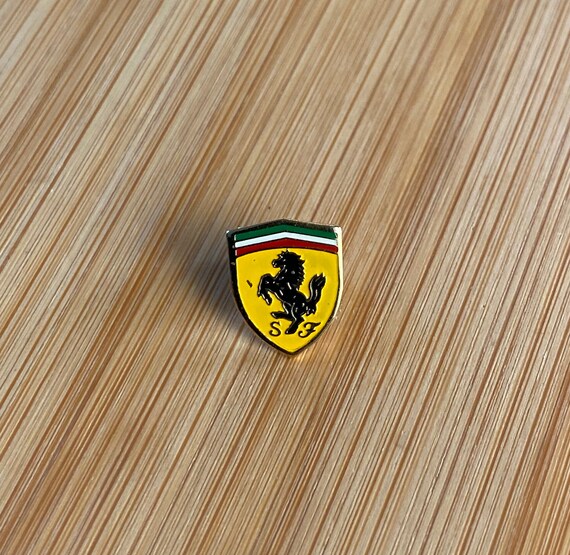 Wonderful Vintage Collectable Ferrari Crest Pin - Cla… - Gem