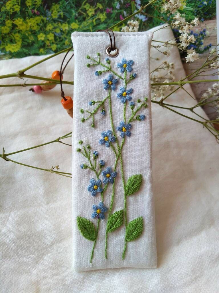 Forget-me-not Bookmark/ Hand Embroidered Bookmark/ Bookmark - Etsy UK