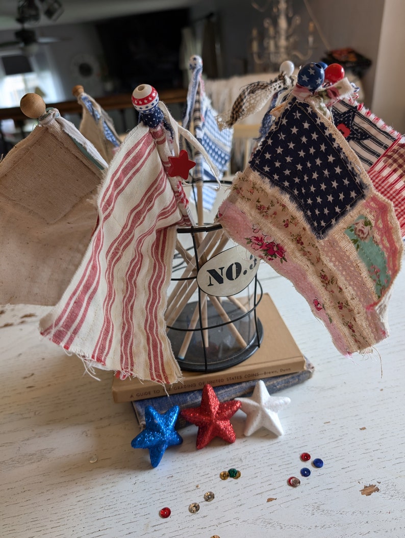 4th of July, Patriotic, Shabby Chic, Primiative Flags, Handmade, Crafts ...