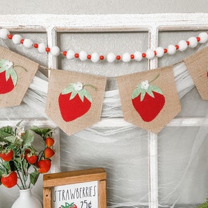 Strawberry Bunting Banner - Etsy