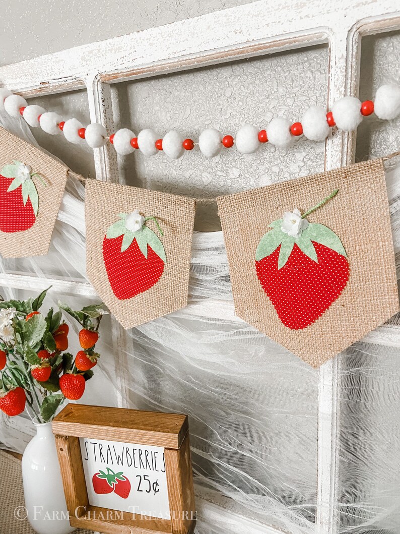 Strawberry Bunting Banner - Etsy