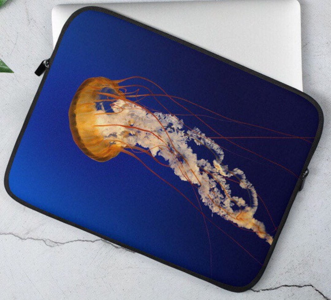 Jellyfish Laptop Sleeve, Jellyfish MacBook Pro Case, Jellyfish Artistic ...