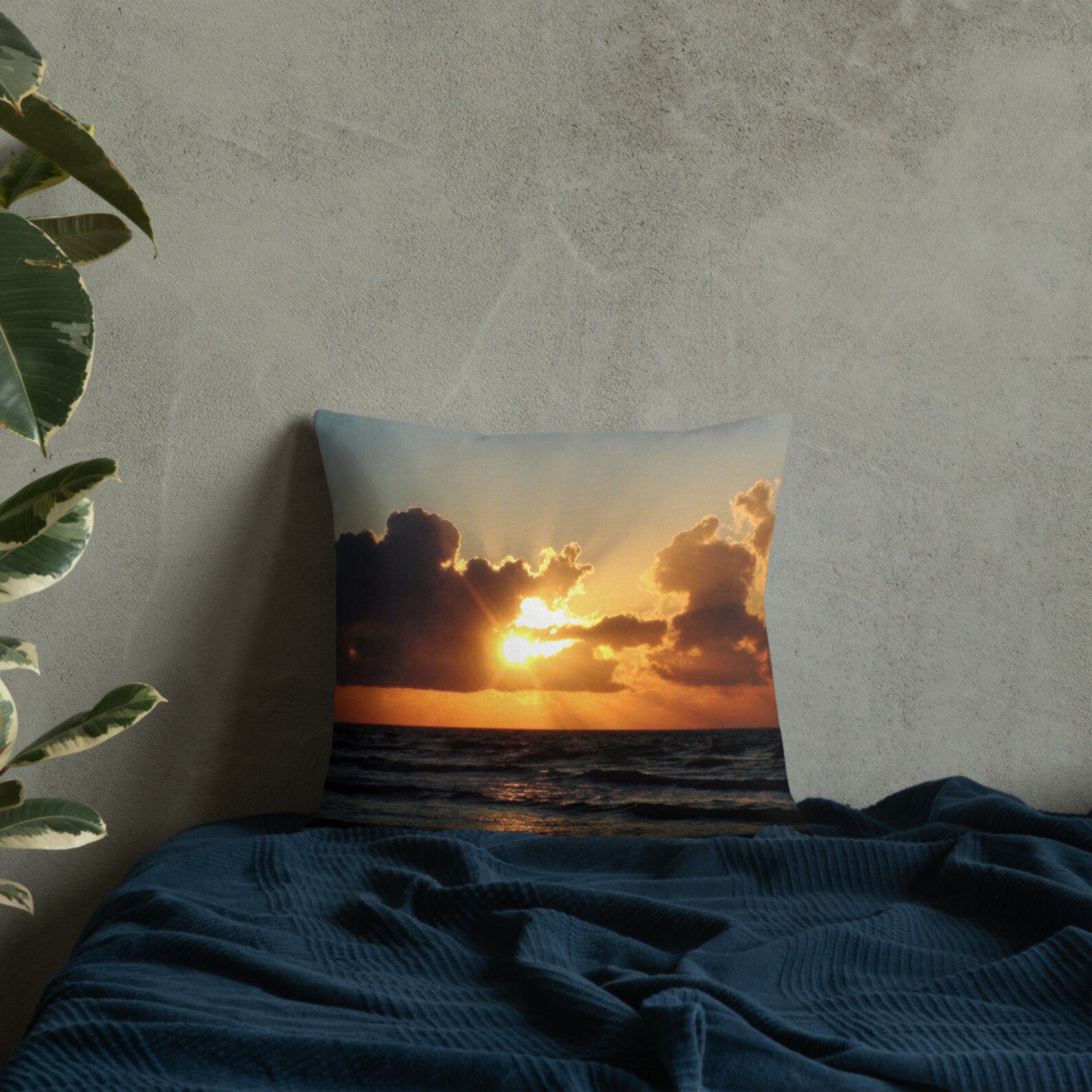 BEACH SUNSET PILLOW, Tropical Decorative Pillow, Designer Throw Pillow ...