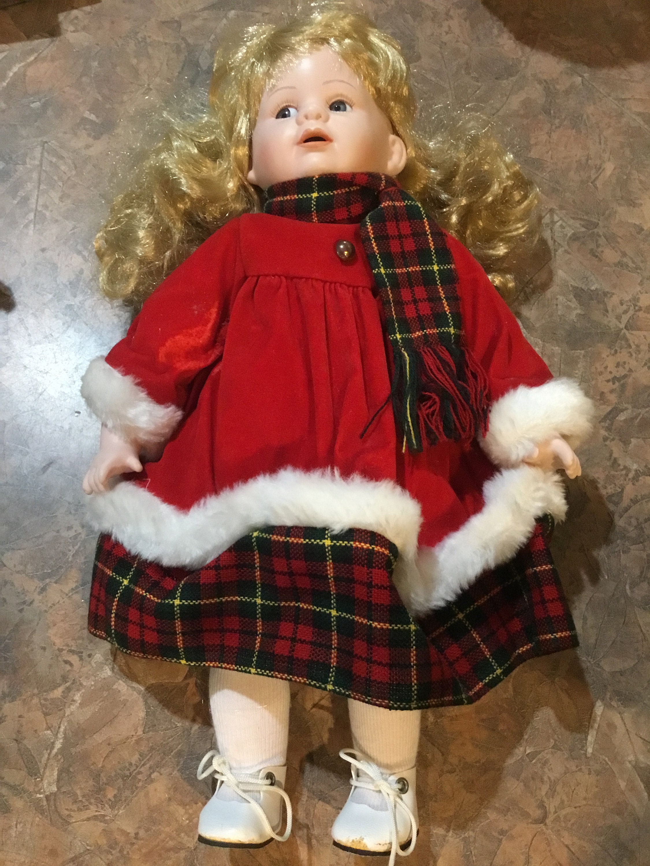 Porcelain Doll Girl 1990 The Heritage Mint Collection Winter Etsy