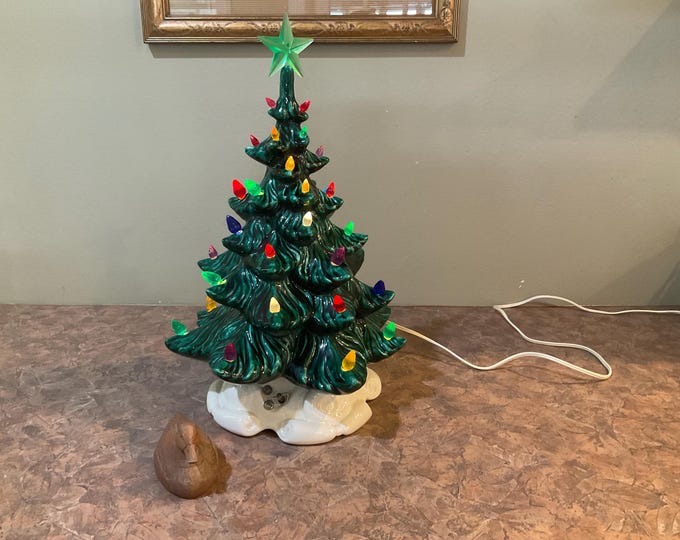 Atlantic Mold Ceramic Musical Christmas Tree Lights Up, Vintage - Etsy