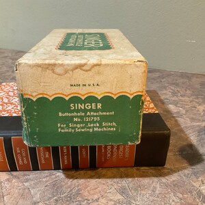 Singer Buttonhole Attachment 121795 for Lockstitch Sewing Machines ...