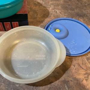 Tupperware Vent and Serve Containers. Number 2645 Number 2646 Number ...