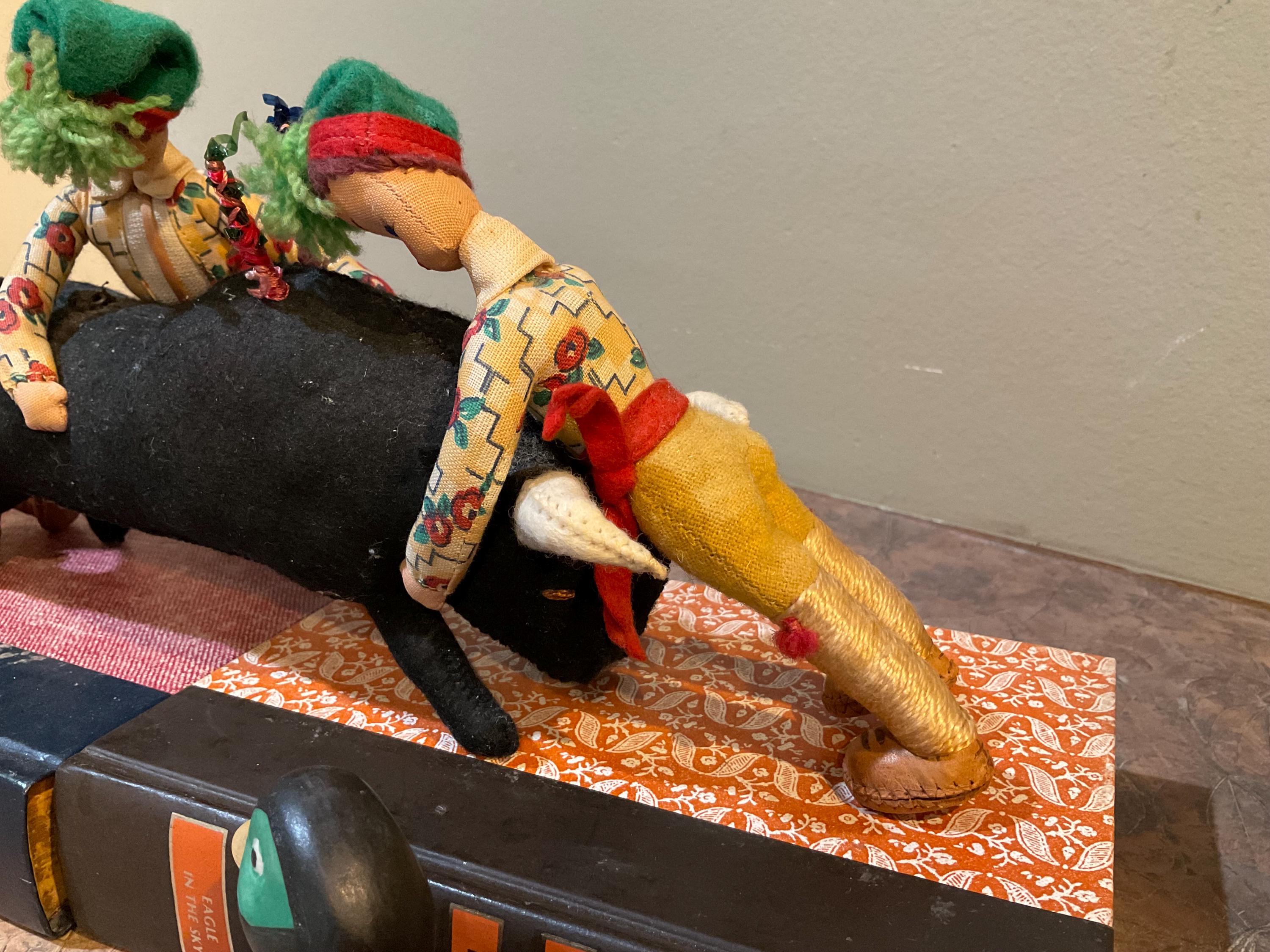Maria Helena Matadors Bull, Felt & Cloth Ribatejo Portugal, Mascotes De ...