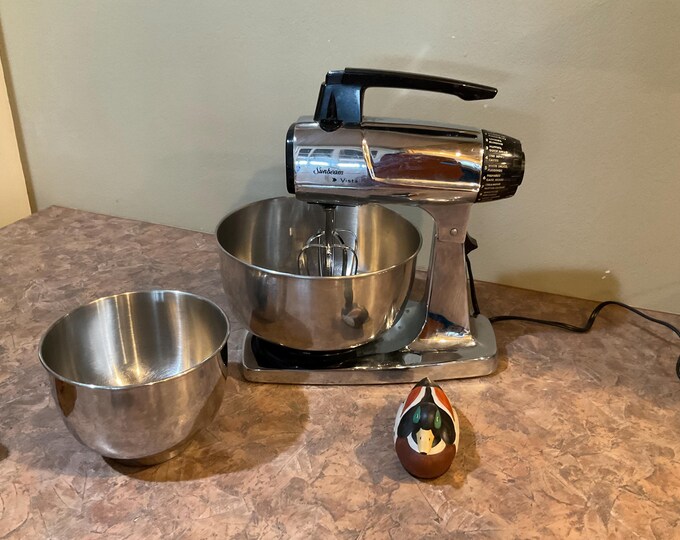 Sunbeam Vista Mixmaster, Chrome Stand Mixer, Set 12 Speed, With Large ...