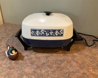 West Bend 12 X12 Electric Skillet Completely Immersible Works Etsy