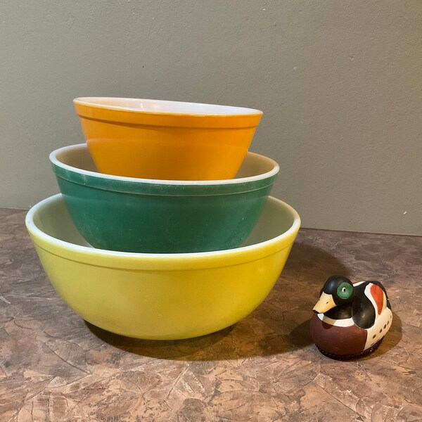 Large Yellow Pyrex Mixing Bowl - Etsy