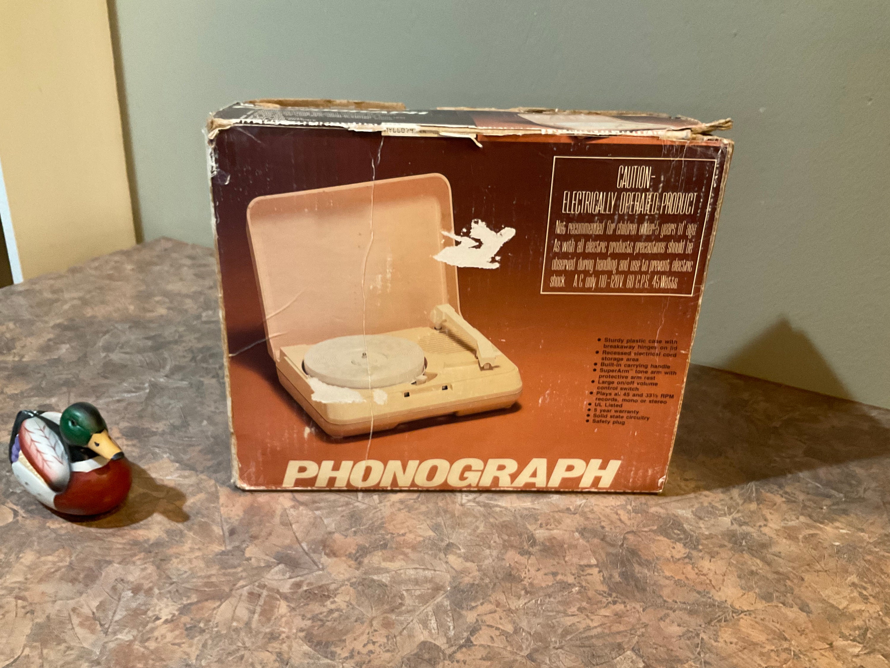 ERTL Vanity Fair Phonograph Model No.152 in Original Box ...