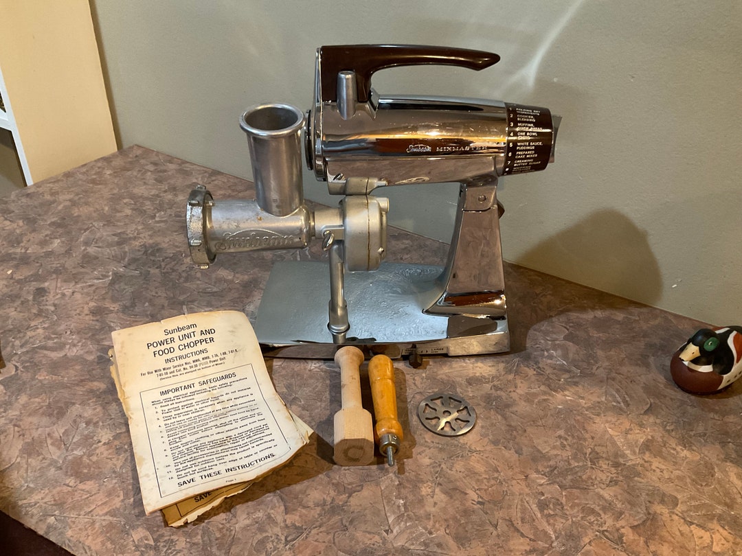 Sunbeam Mixmaster Chrome Stand Mixer Set 12 Speed, Large Bowl, Small Bowl, 2 Sets of Mixers ...