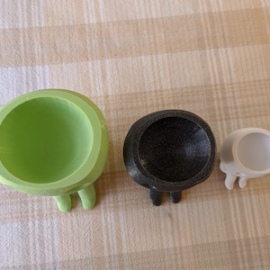 Sitting Kodama Planter Pot for Succulents, Air Plants + Other Plants ...