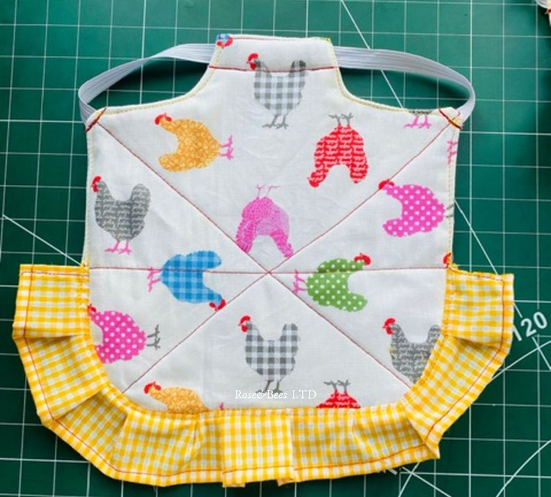 Quilted Ruffled Hen Apron | CHICKEN SADDLE | Poultry Apron | Hen ...