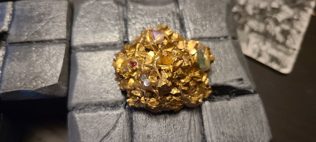 Treasure Piles - Etsy