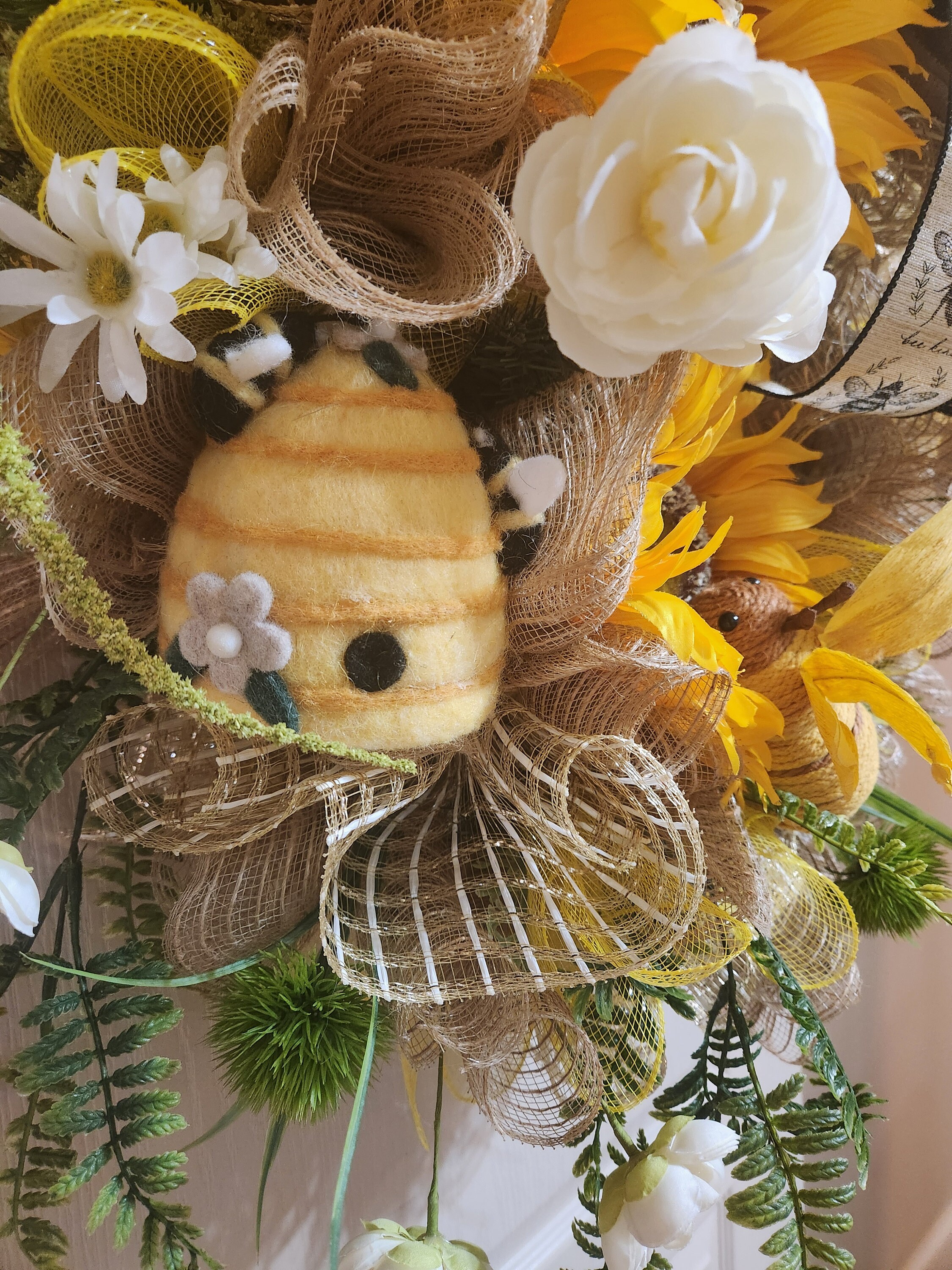 Bumble Bee Wreath, Bee Wreath, Front Door Wreath, Summer Wreath ...