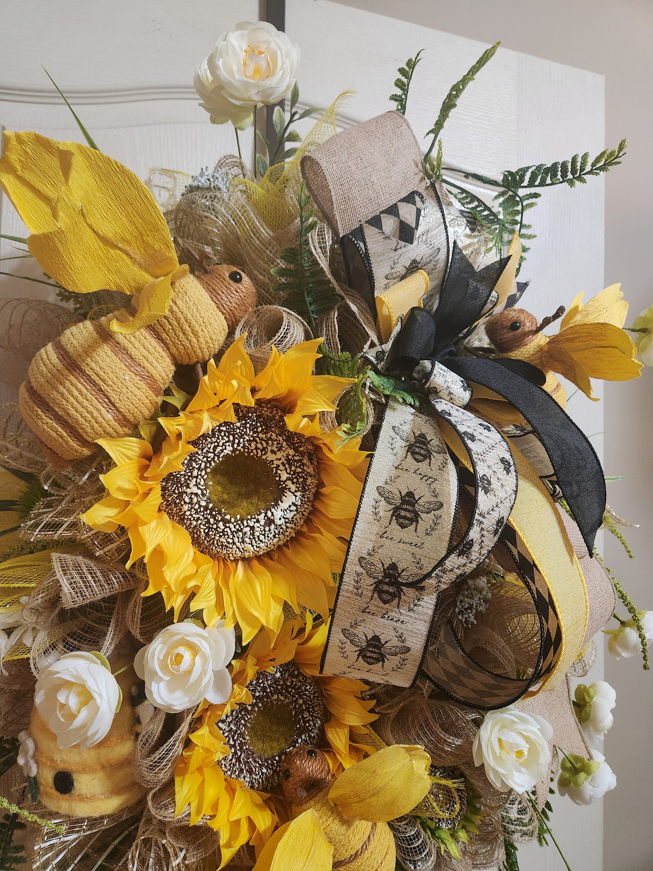 Bumble Bee Wreath, Bee Wreath, Front Door Wreath, Summer Wreath ...