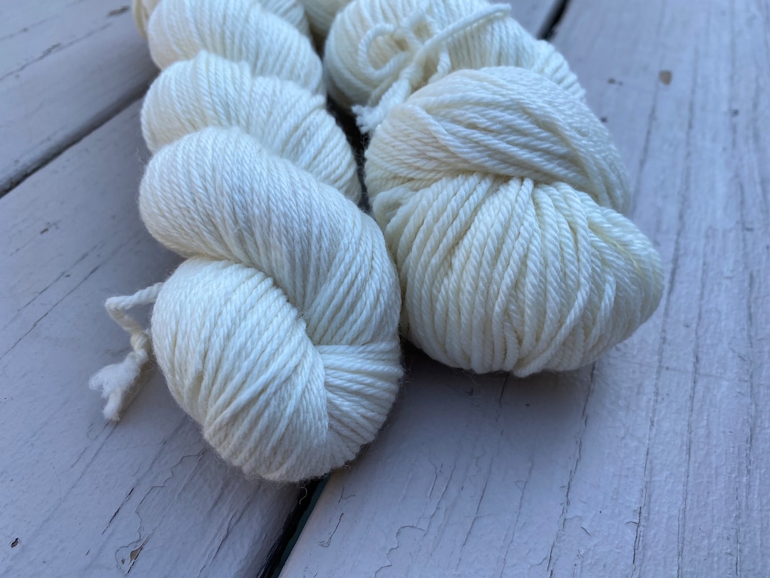 Creamy Natural Worsted Superwash Merino Wool Hand-dyed Yarn. 4-ply ...