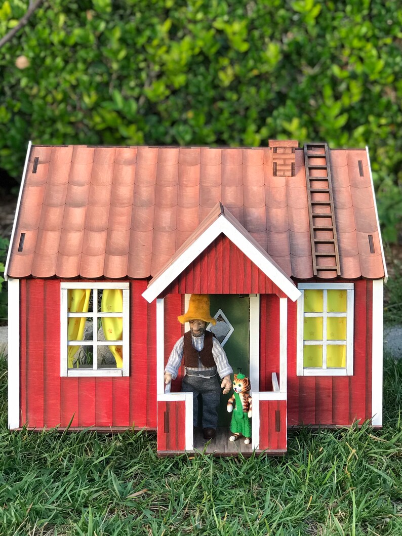 Wooden Dollhouse Miniature Rustic Dollhouse Pettson and - Etsy