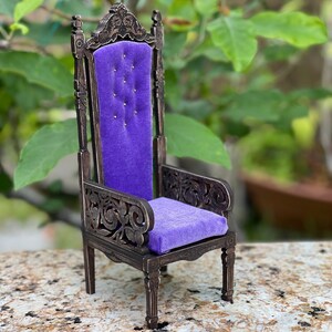 1:6 Throne for Dollhouse, Big Vintage Chair for Doll, Halloween Diorama ...