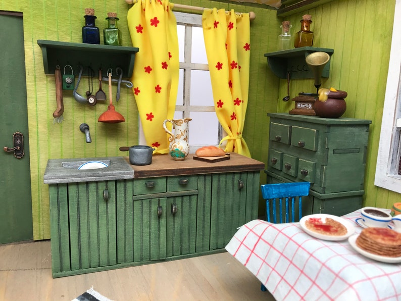 Wooden Dollhouse Miniature Rustic Dollhouse Pettson and - Etsy