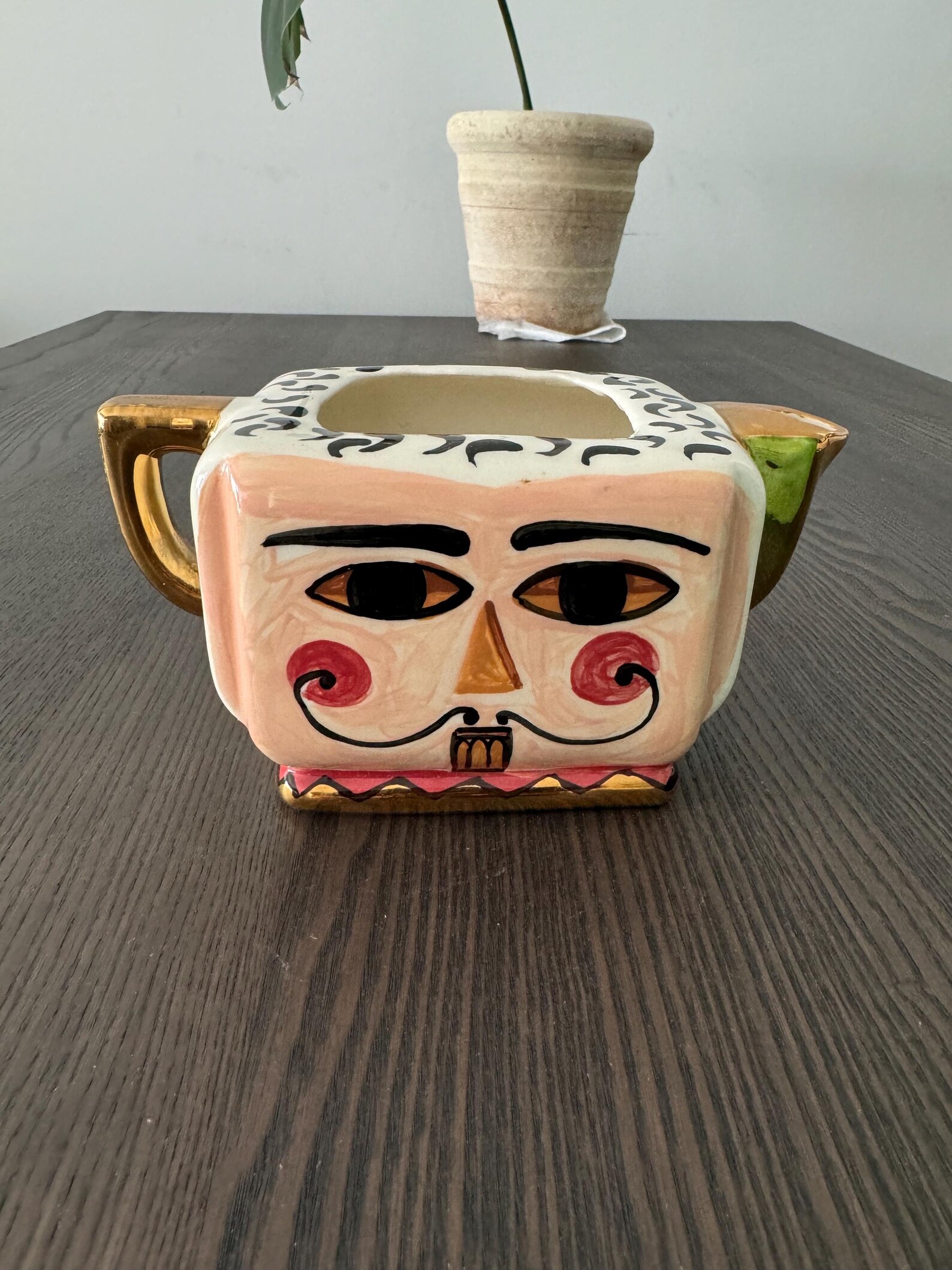 Vintage Face Teapot With Gold Details - Etsy