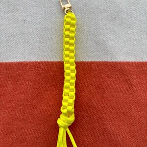 Handmade Paracord Keychain Charm, Box Stitch Cord - Etsy
