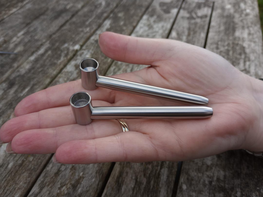 Titanium Mini Smoking Pipe - One Hitter - Made in the UK - Tobacco Pipe ...