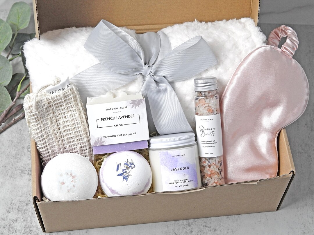 Lavender Spa Bath Gift Box| Self Care Gift for Women| Handmade Soap Bar ...