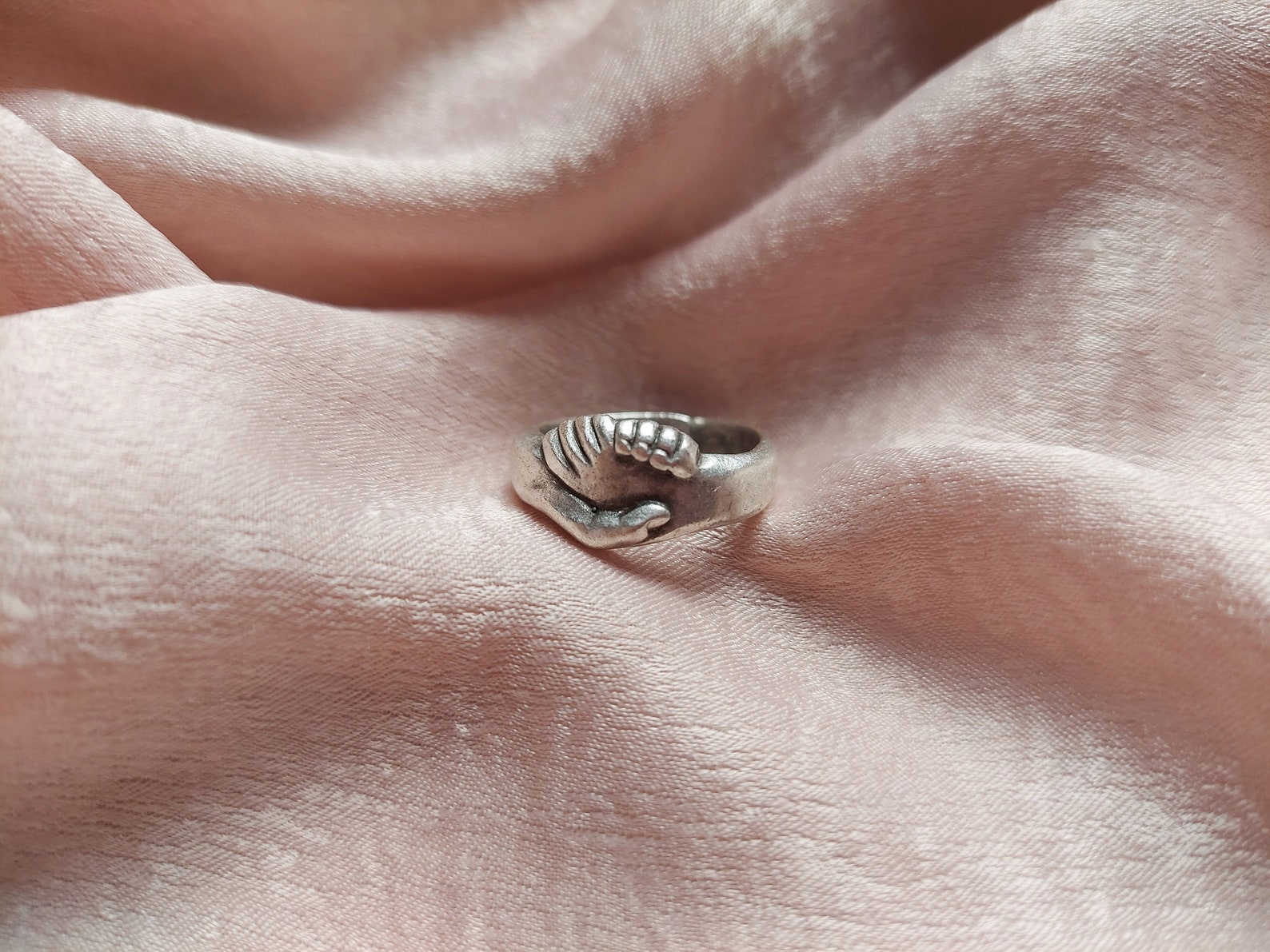 Silver Handshake Ring Friendship Jewelry Holding Ring - Etsy