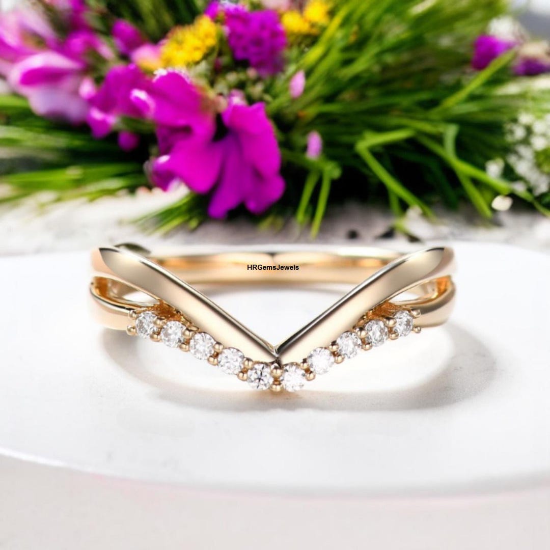 Curved V Shaped Diamond Wedding Band 14k 18k Rose Gold Art Deco Unique ...