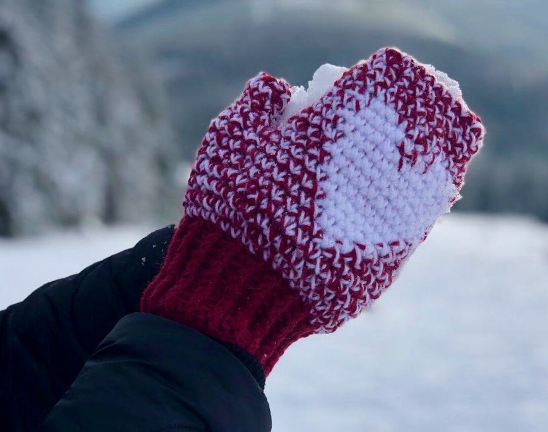 How to Crochet Heart Mittens - Simple, Warm, Great Valentine Gift ...