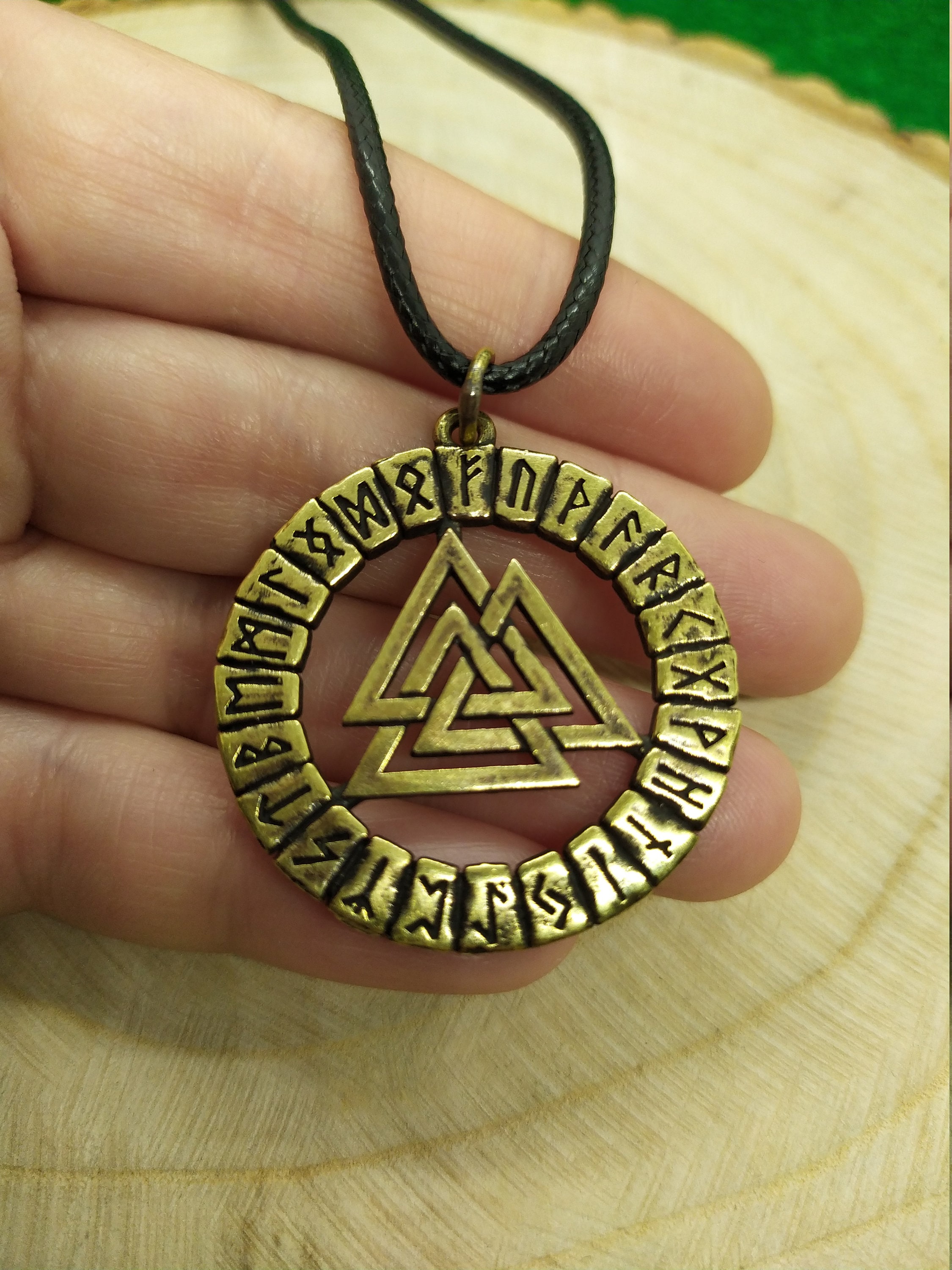 Valknut Pendant Valknut Viking Necklace Viking Runes Wheel Pendant ...