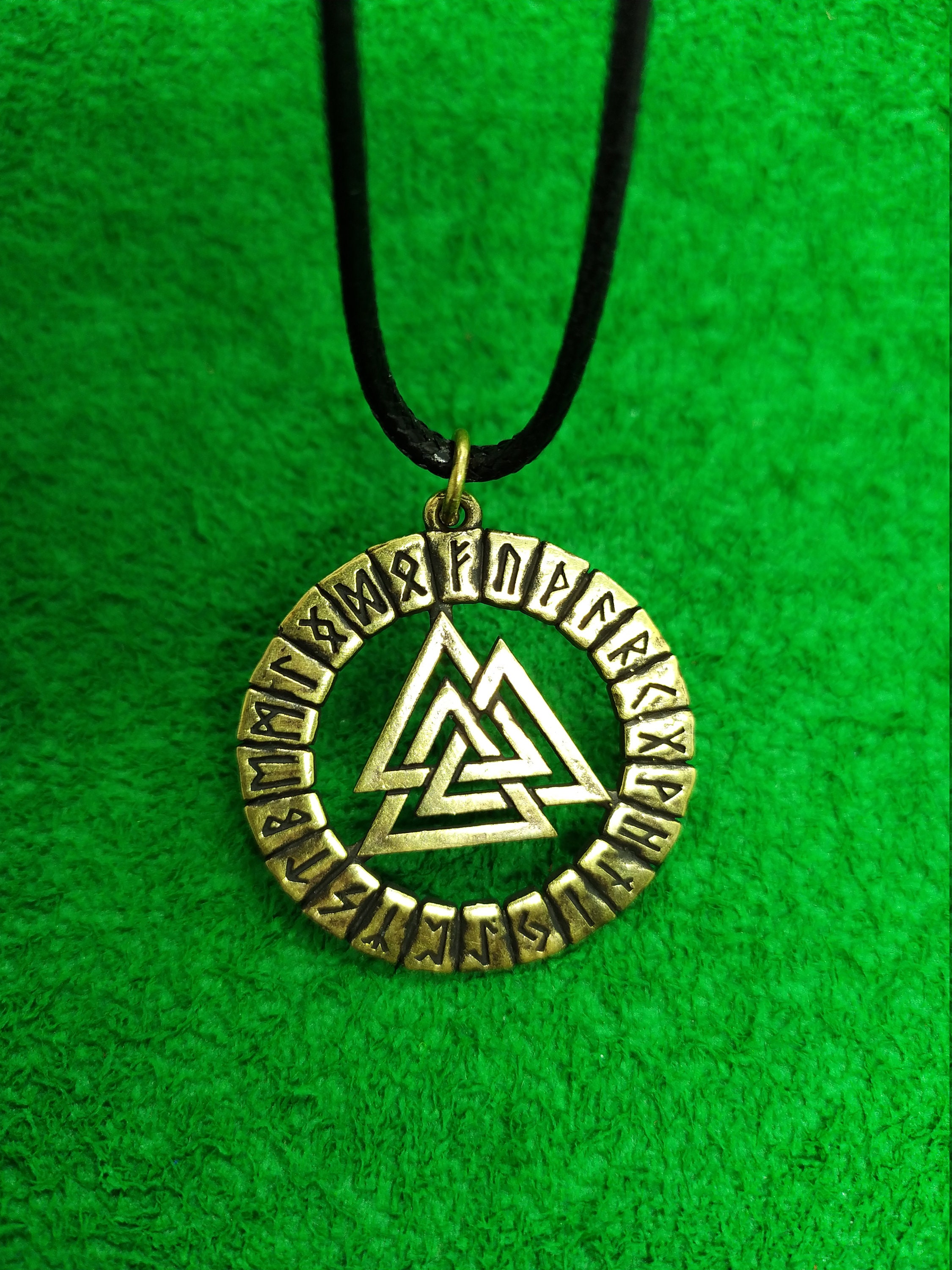 Valknut Pendant Valknut Viking Necklace Viking Runes Wheel Pendant ...