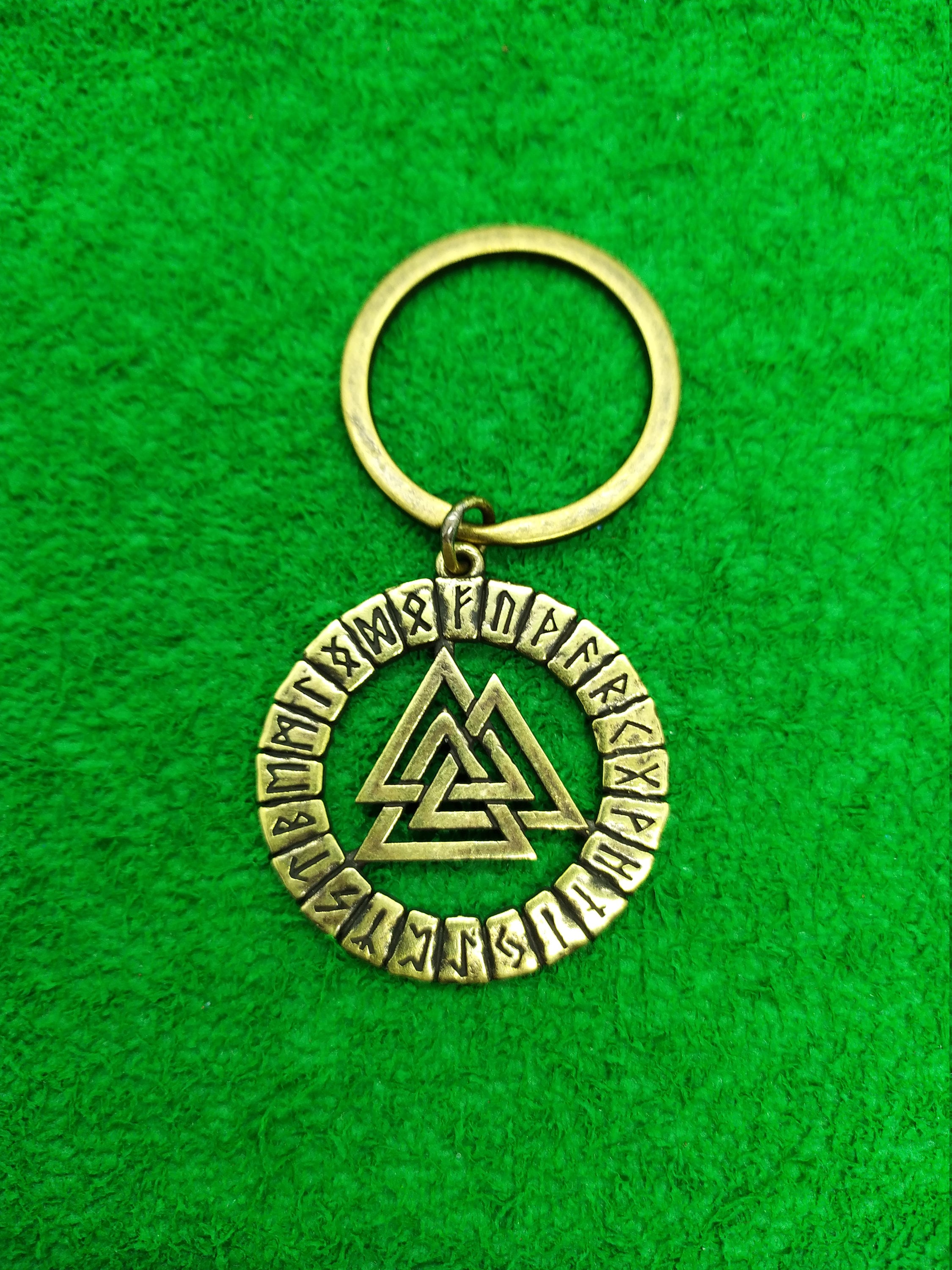 Valknut Pendant Valknut Viking Necklace Viking Runes Wheel Pendant ...