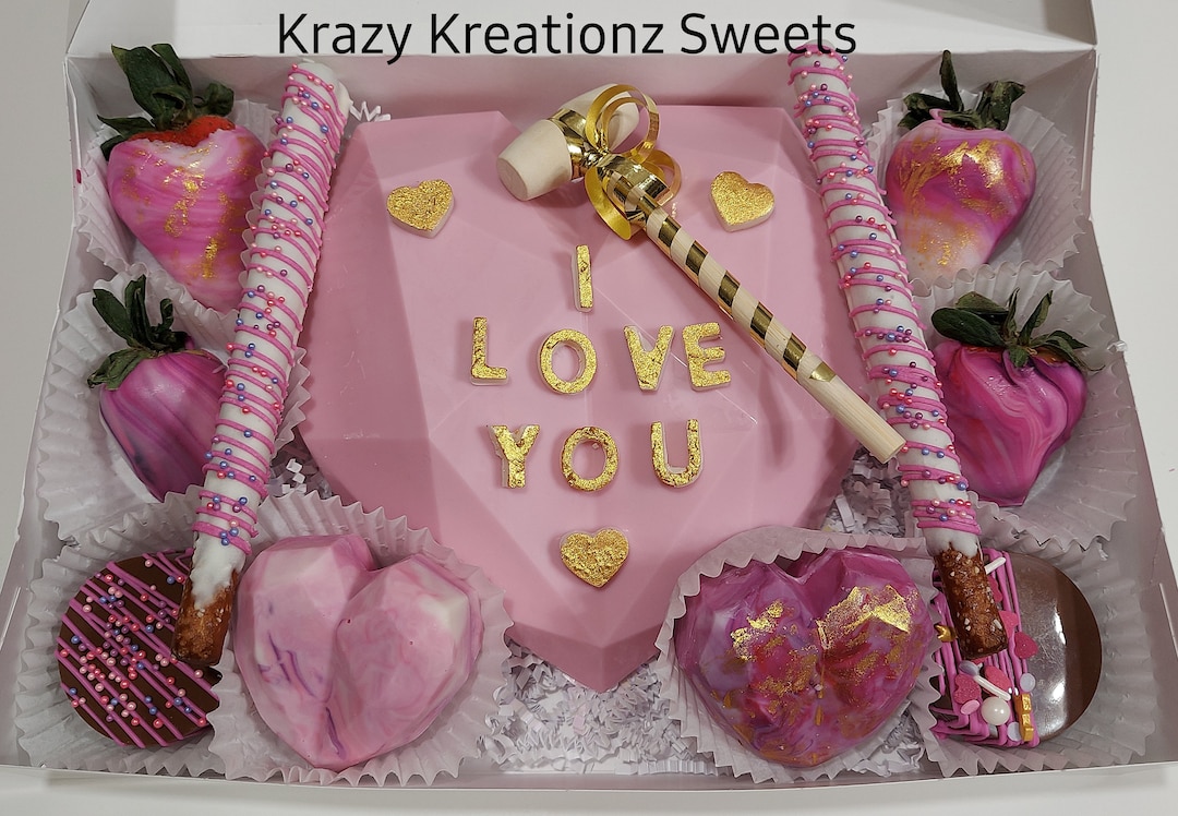 Breakable Chocolate Heart Gift Box, Valentine’s Dessert Box, Chocolate ...