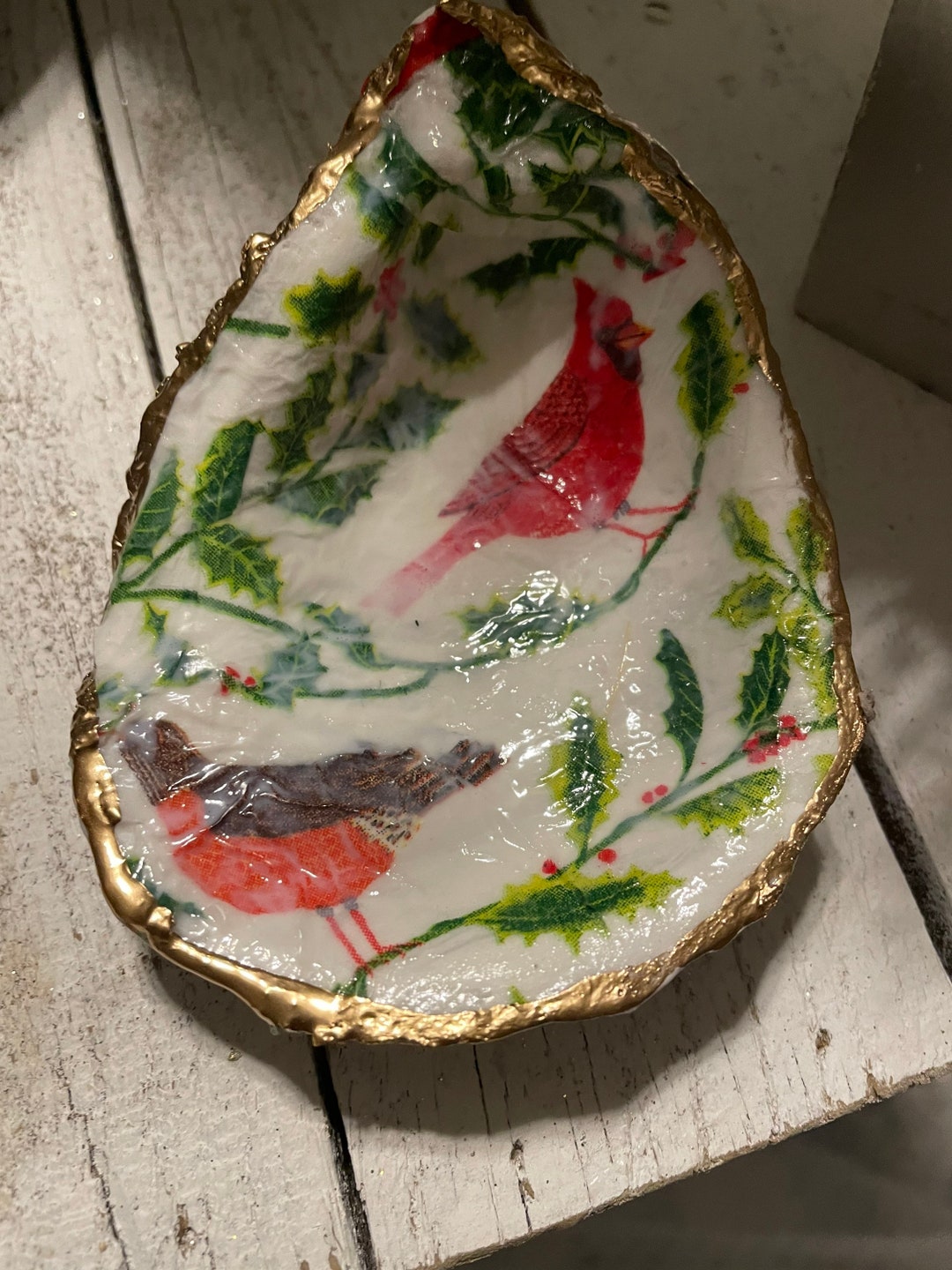 Christmas Red Bird & Greenery Oyster Shell Ornament - Etsy