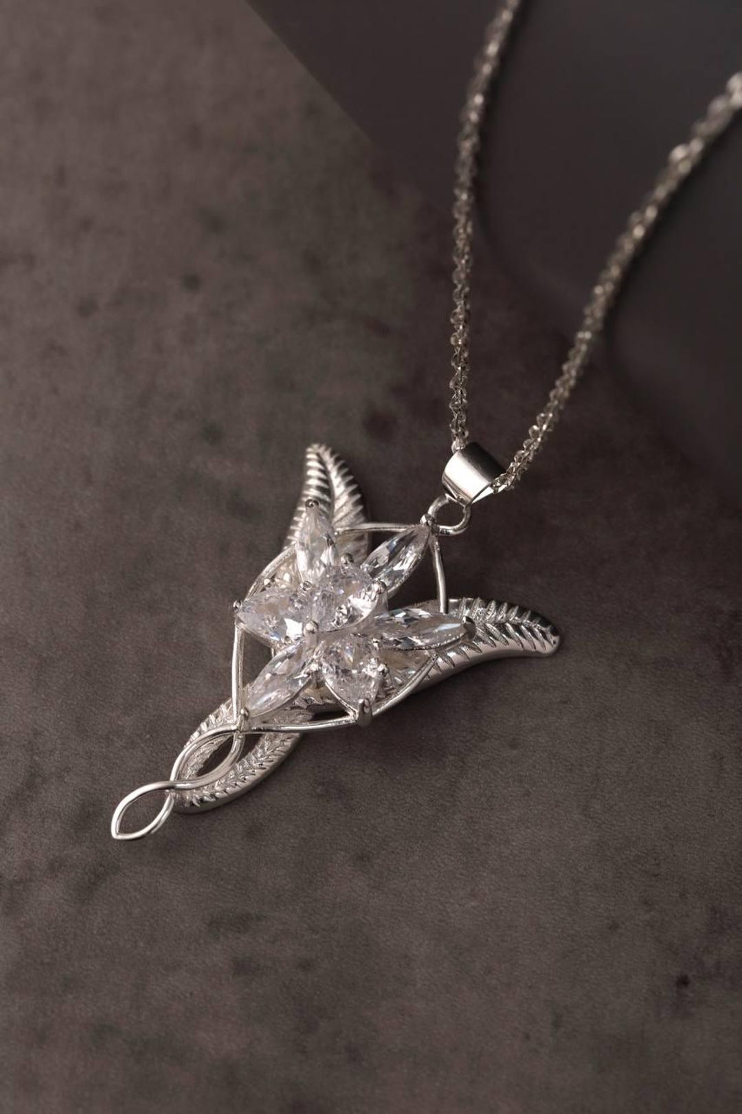 925 Sterling Silver Evenstar Arwen Necklace – Engraved Cubic Zirconia ...