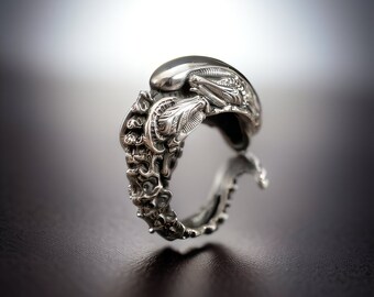 Sterling Silver Alien Guest Ring, Space Jewelry, Extraterrestrial Ring ...