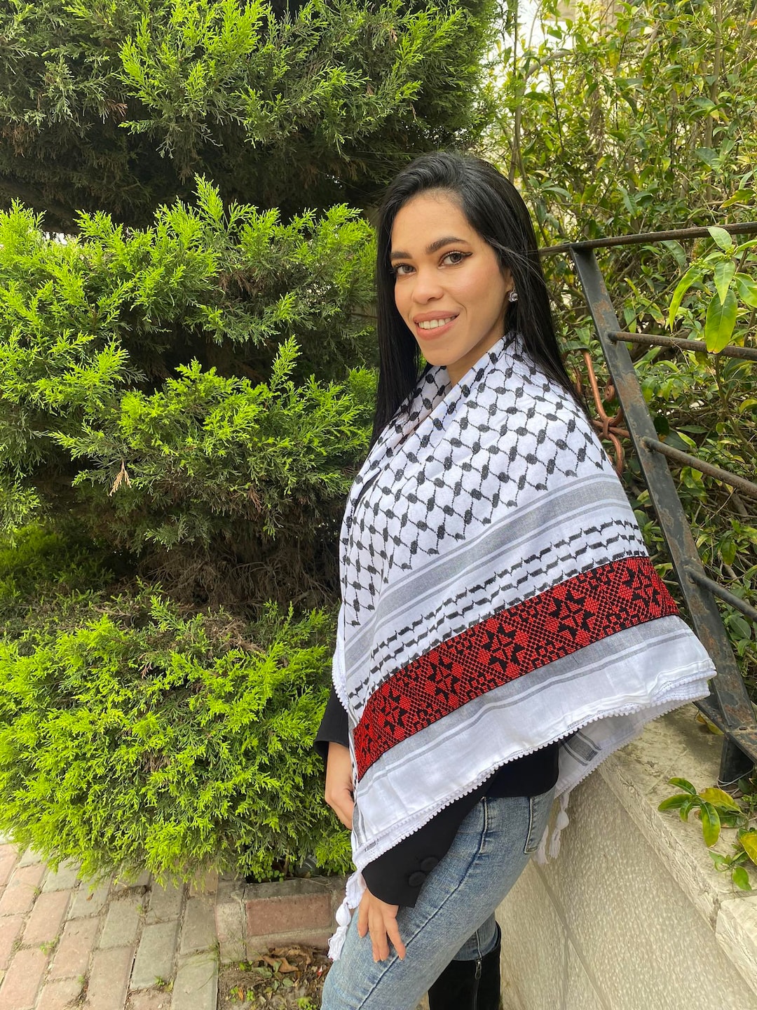 Red Tatreez Kuffiyah - Etsy