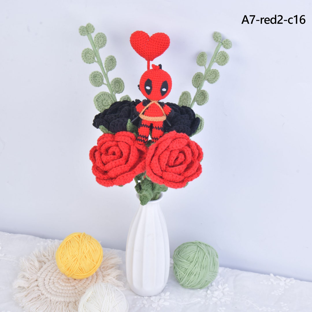 Deadpool Crochet Rose Bouquet,handmade Knitted Bouquet,heart,tulip ...